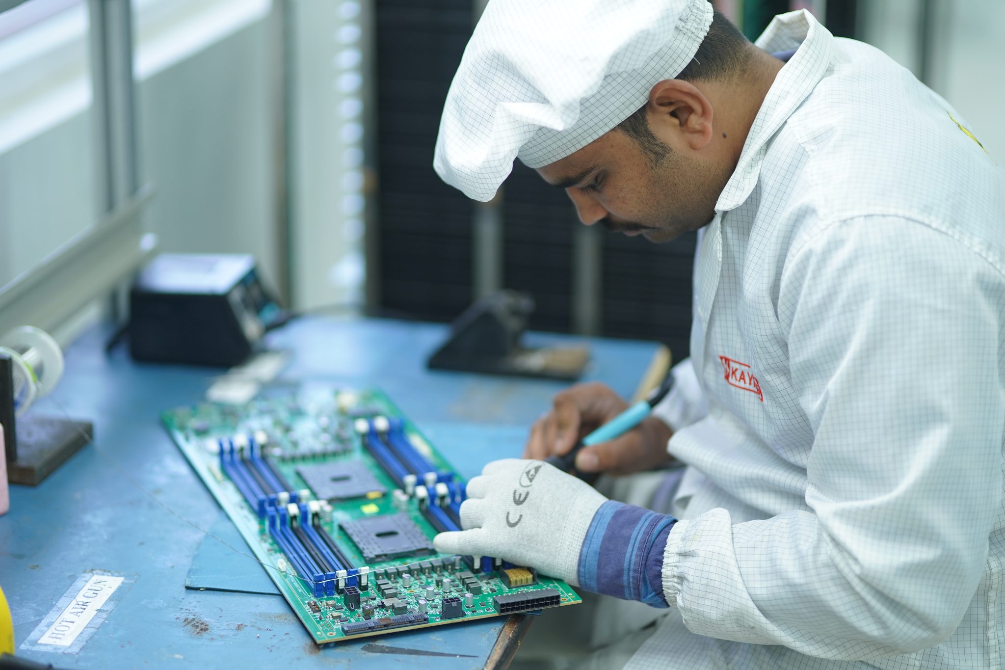 Digicom Electronics: Leading Contract Manufacturing in California